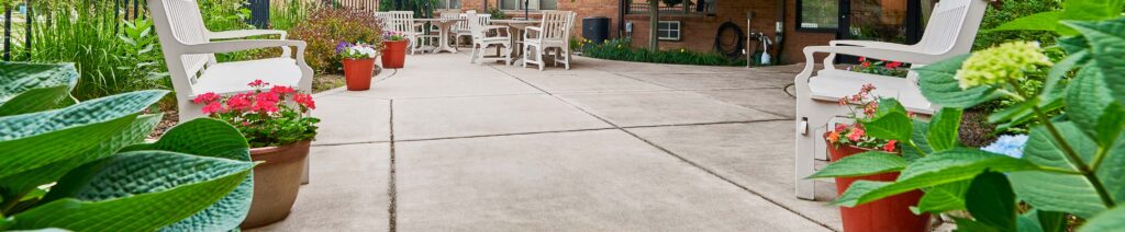 Independent Living Apartments for Seniors in Milwaukee, WI - Clement Manor